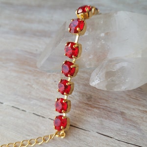 Red Crystal Bracelet Set in Gold Tone Setting, Light Siam Crystals, Red ...