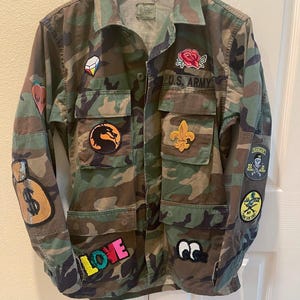 Customized Vintage Army Jacket Customized With Patches, Camo Camouflage ...