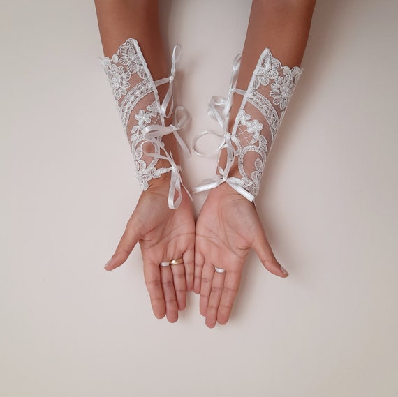 Long Ivory Lace Gloves Bridal Gloves Lace Gloves Fingerless Gloves Ivory Gloves French Lace Gloves Long Gloves Lace Mittens Etsy UK