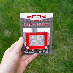 Chicago 'the Bean' Etch A Sketch Die Cut Sticker Cloudgate Chicago ...