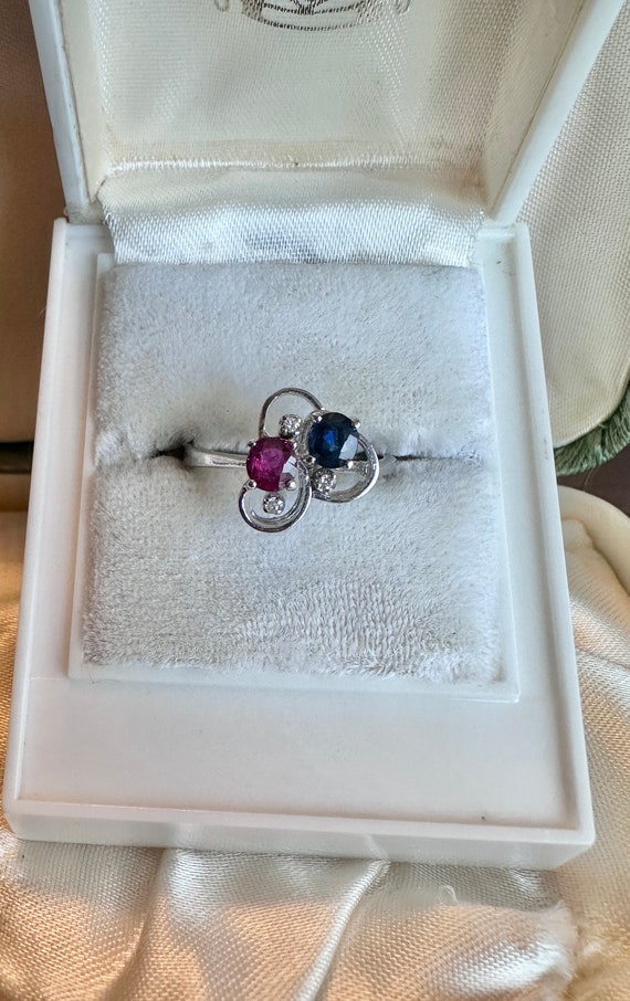 14k Gold Mothers Ring - Gem