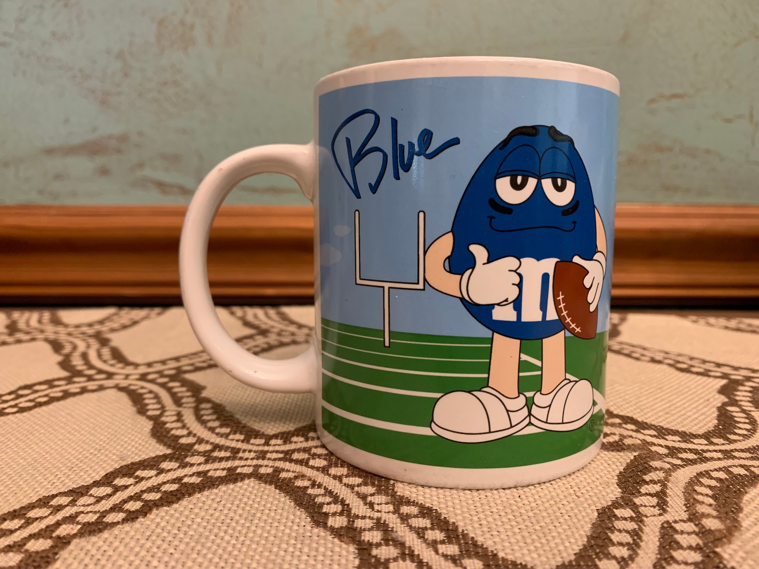 Vintage 2002 Mars M and M's Red & Blue Candy Images Ceramic Coffee Mug ...