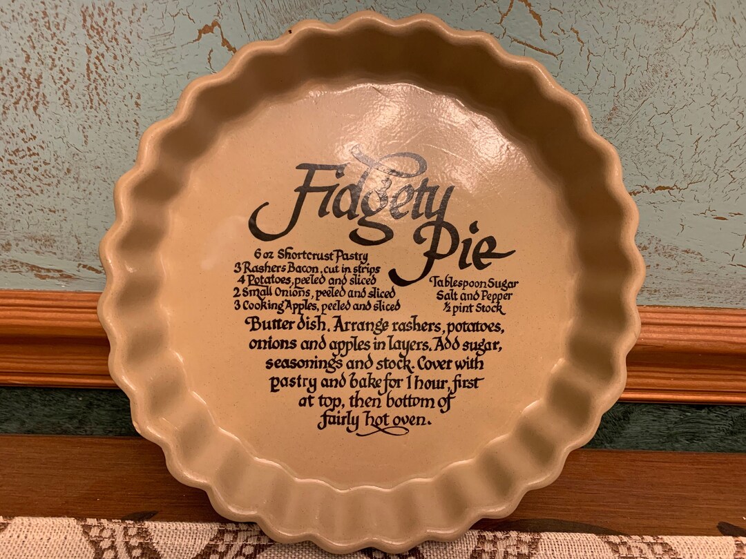 Vintage Pearsons of Chesterfield FIDGETY PIE Scalloped Edge Stoneware ...