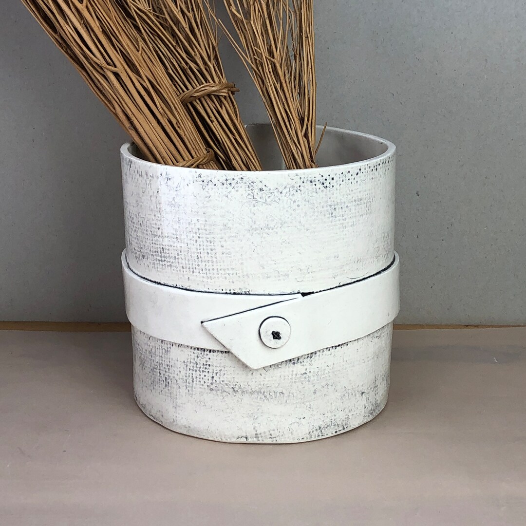 Belted Vase. Halston Shirt Dress Vase. A Fashionable Place for Flowers ...