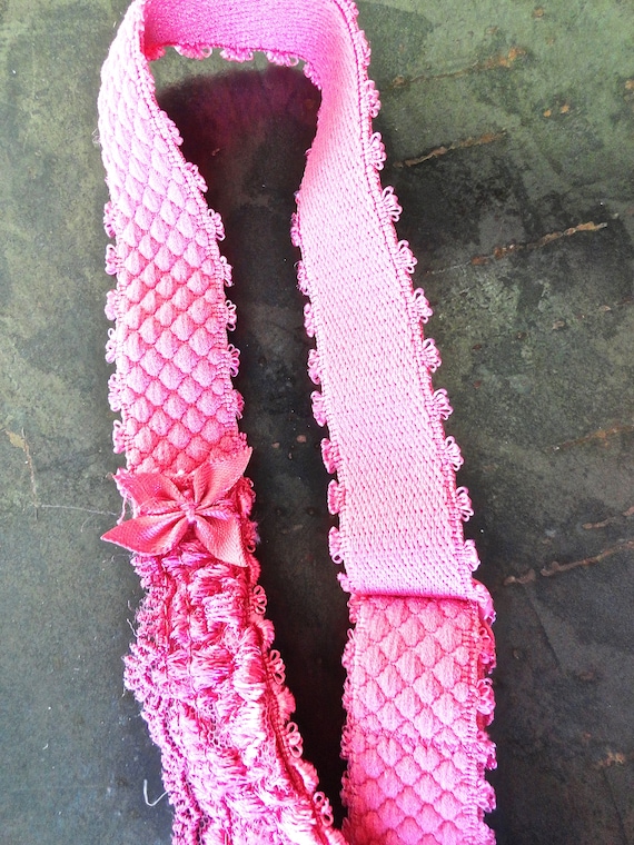 90s FANTASIE Raspberry Bra Panty Set Lace applique me… - Gem