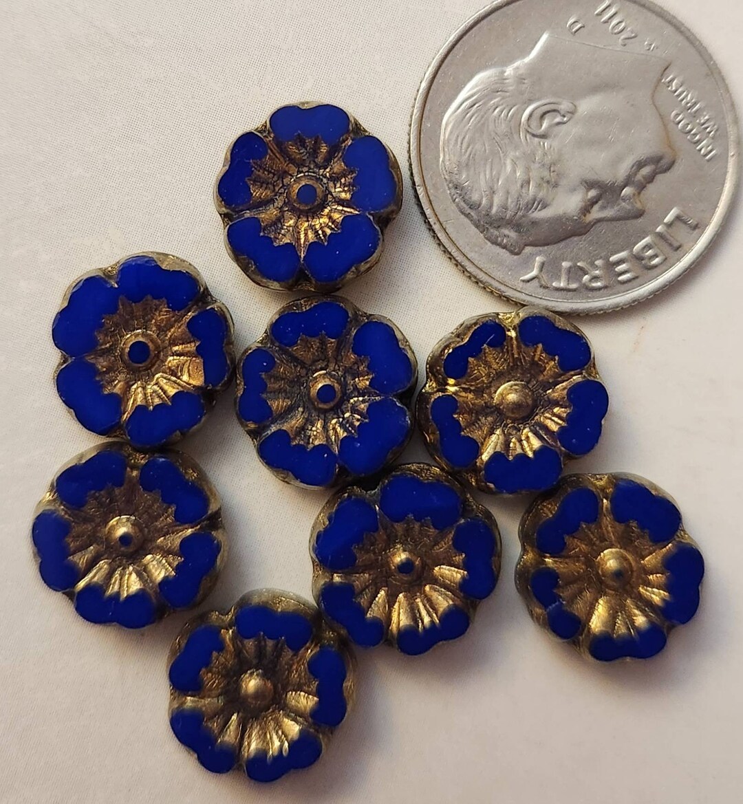 Eight 9mm Hibiscus Flower Czech Glass Beads in Translucent Indigo - Etsy