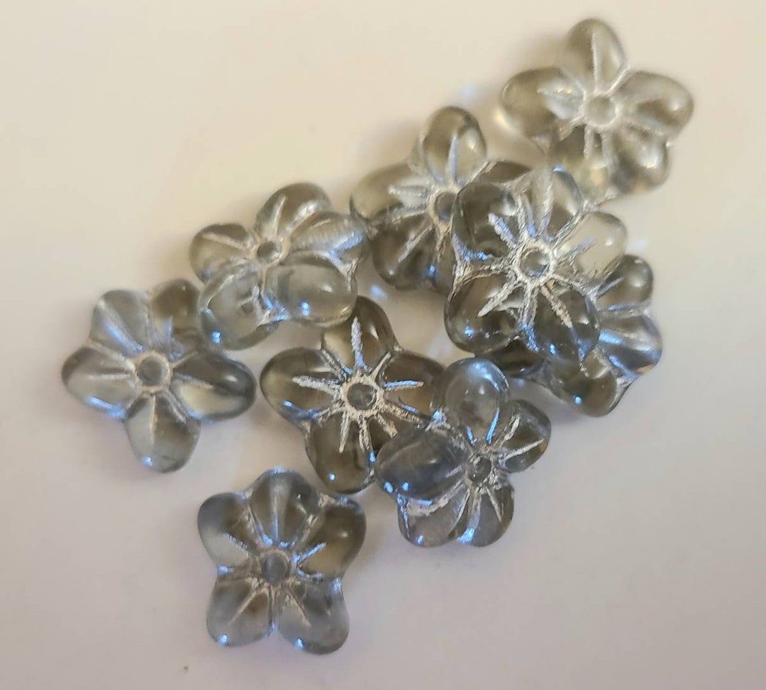 Six 14x12mm Periwinkle Flower Czech Glass Beads in Translucent Light ...