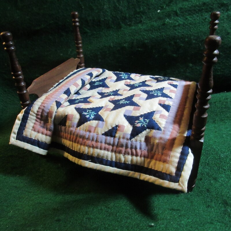 Doll House Quilt - Etsy