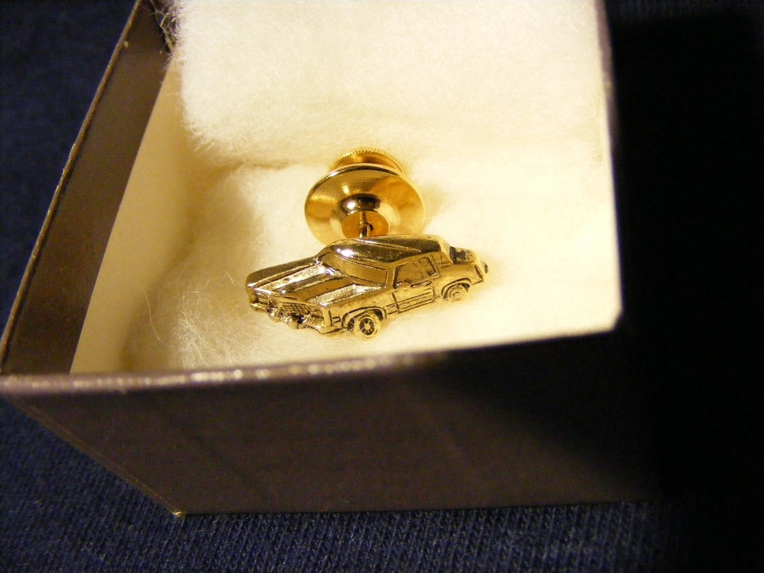 Tie Tac Pin, Tie Tac, Cadillac Tie Tac Pin, Goldtone, 1984,cadillac ...