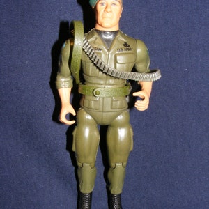 Colonel Roger Trautman Rambo Force Action Figure, Includes Back Pack ...