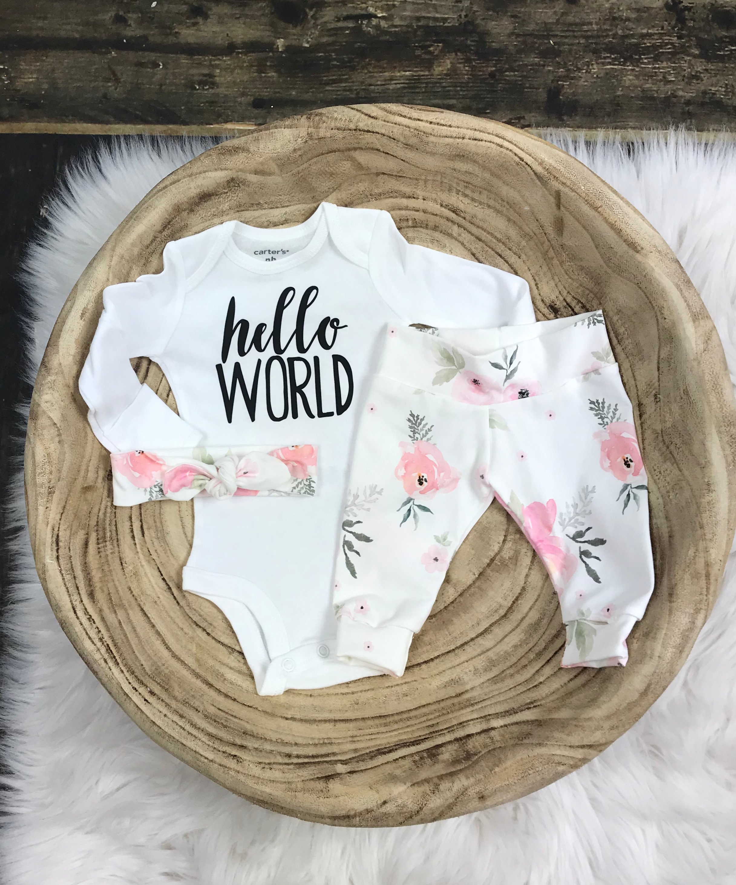 Coming home outfit newborn baby hello world pink watercolor | Etsy