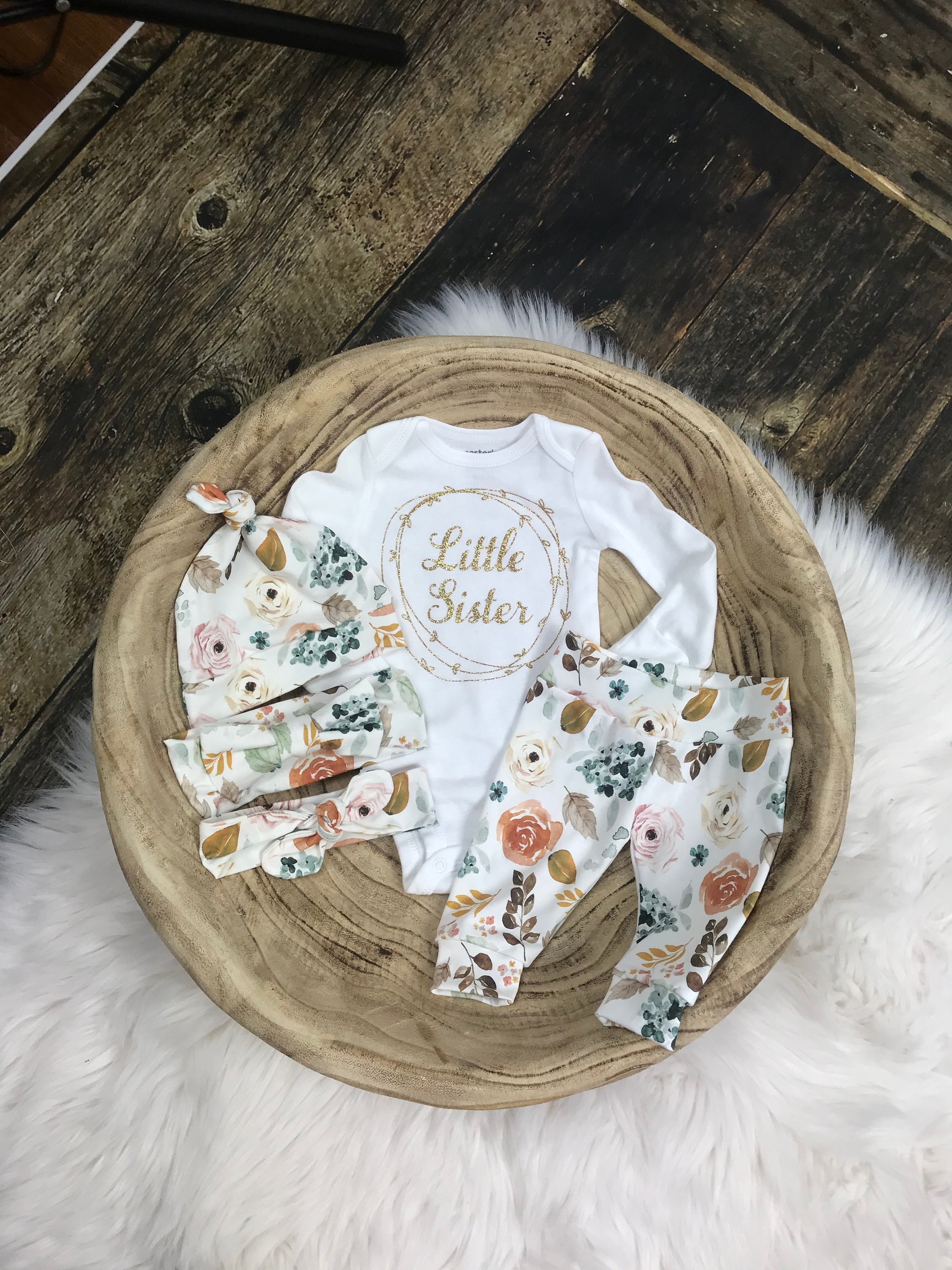 Newborn Girl Coming Home Outfit/Baby Girl outfit in Watercolor | Etsy