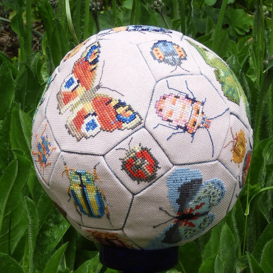 Quaker Ball, Insect Ball, Embroidery, Crossstitch, Dmc, 3D, - Etsy