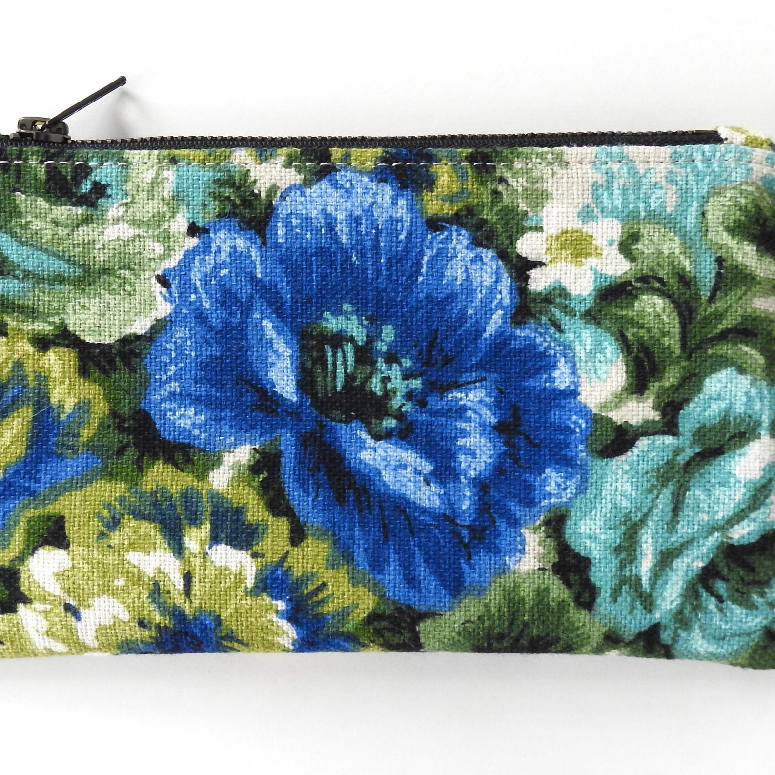 Blue Floral Pencil Case, Medium Zipper Pouch, Vintage Fabric - Etsy