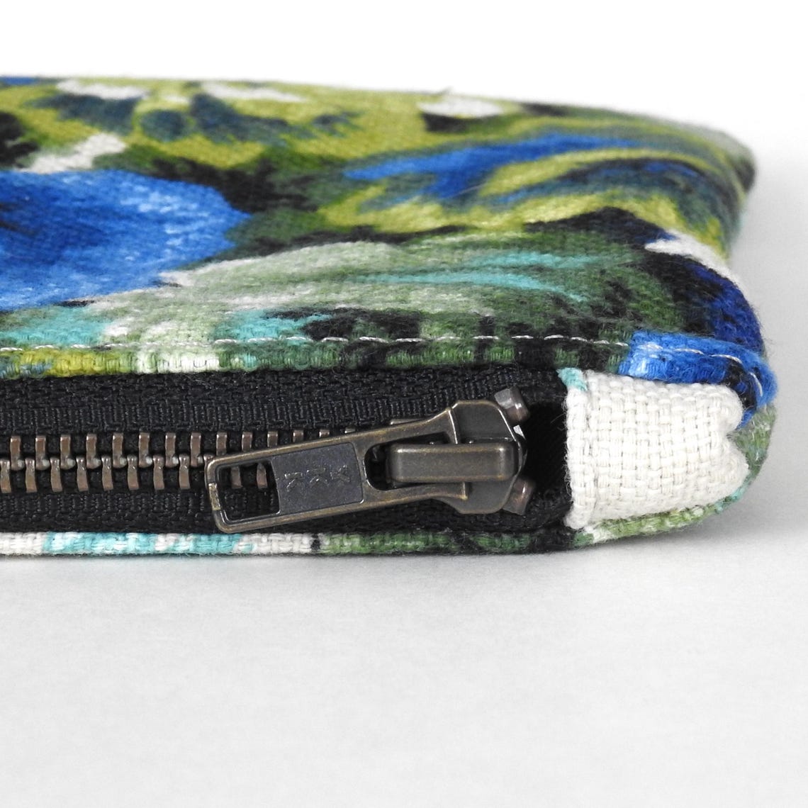 Blue Floral Pencil Case, Medium Zipper Pouch, Vintage Fabric - Etsy
