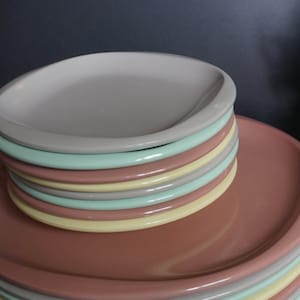 Mid Century Boonton Ware Bella Dinnerware Set - Etsy
