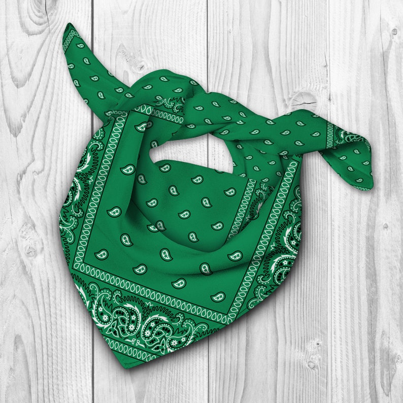 Green Paisley Bandana Traditional Pattern Head Wrap or Hair - Etsy