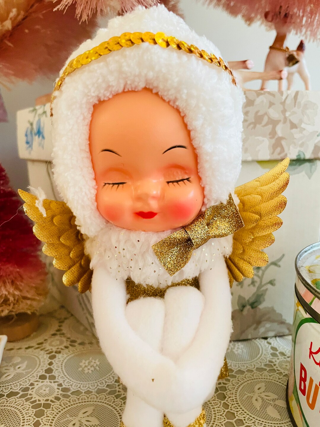 Vintage Face Kitsch Closed Eye Angel With Wings Knee Hugger - Etsy