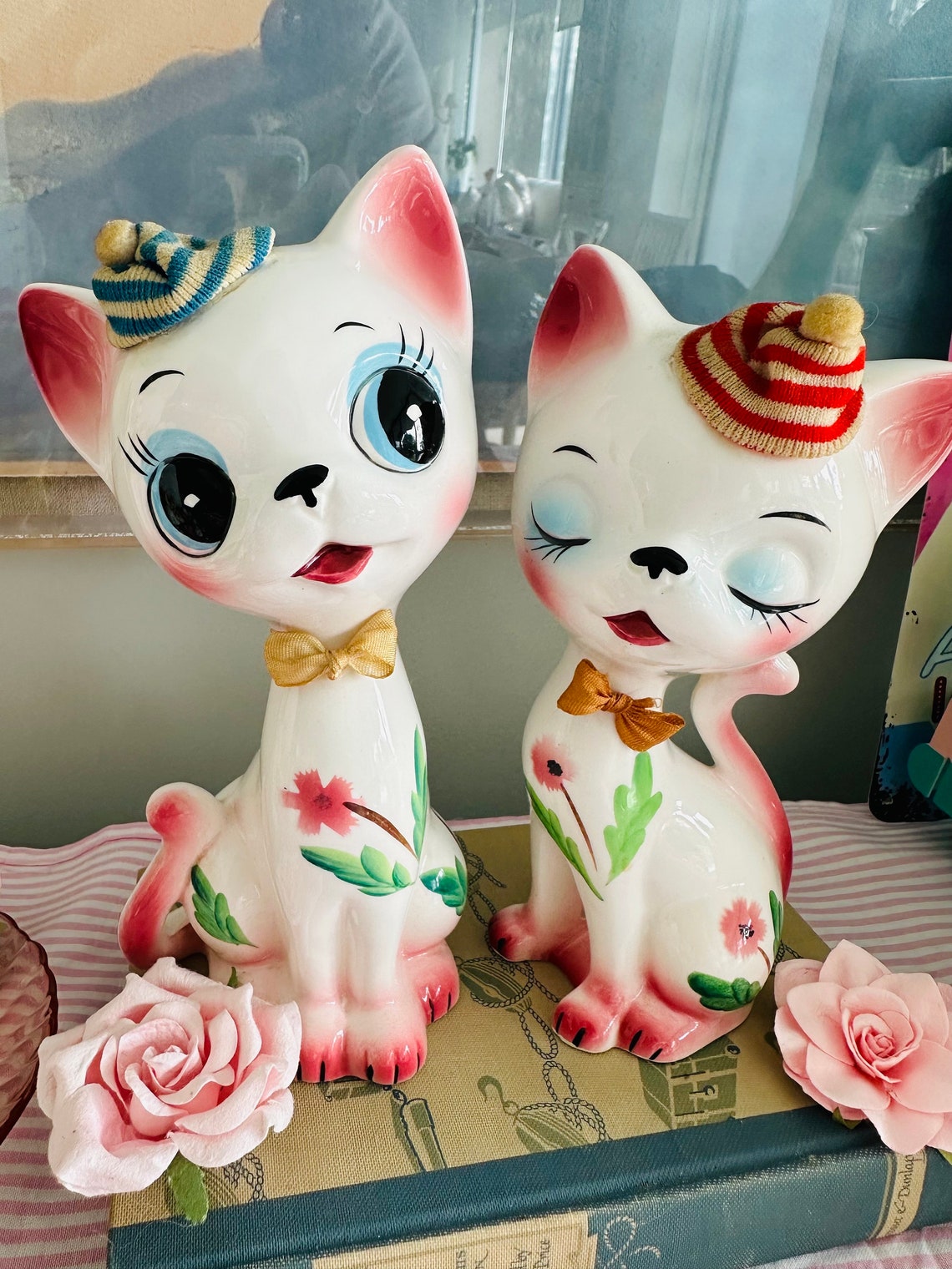 Vintage Japan Big Eye Floral Kitty Cats With Sweater Beanies Lovers ...