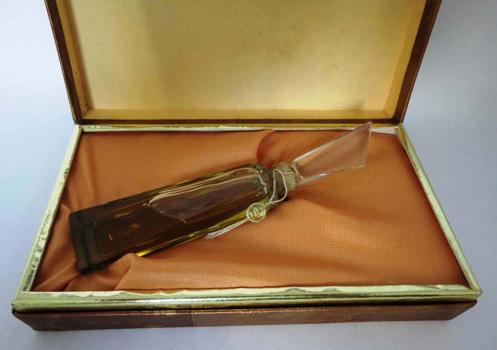 10 boxes vintage Konsuello Smarza, 30 ml Pure Parfum Extrait, Riga ...