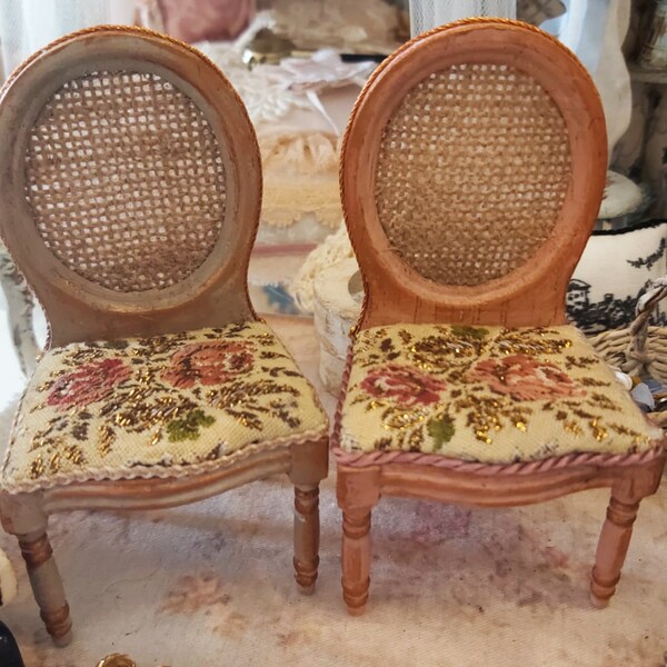 Dollhouse Chair - Etsy