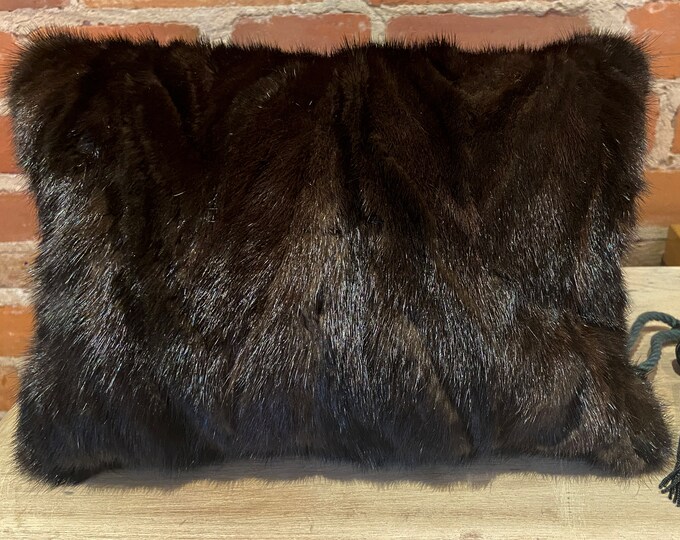 Dark Brown Mink Hand Muff, Handmade From a Vintage Fur Coat, Deepest ...