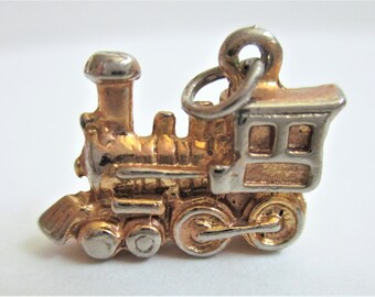 Gold Train Necklace - Etsy