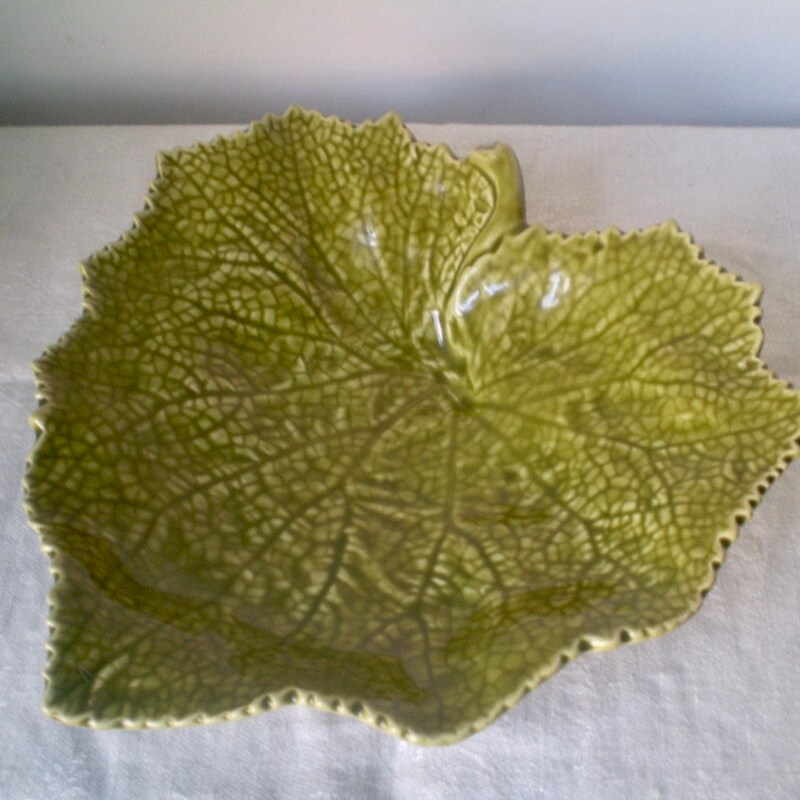 Ceramic Leaf Dish - Etsy