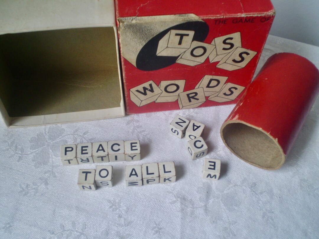 Vntg TOSS WORDS GAME in Original Box Dice Letters in Cardboard Cup Non ...