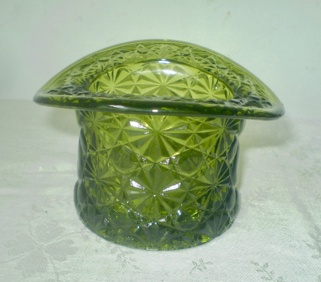 Green GLASS TOP HAT Mid-century Vase or Candy Dish Fenton-look Daisies ...