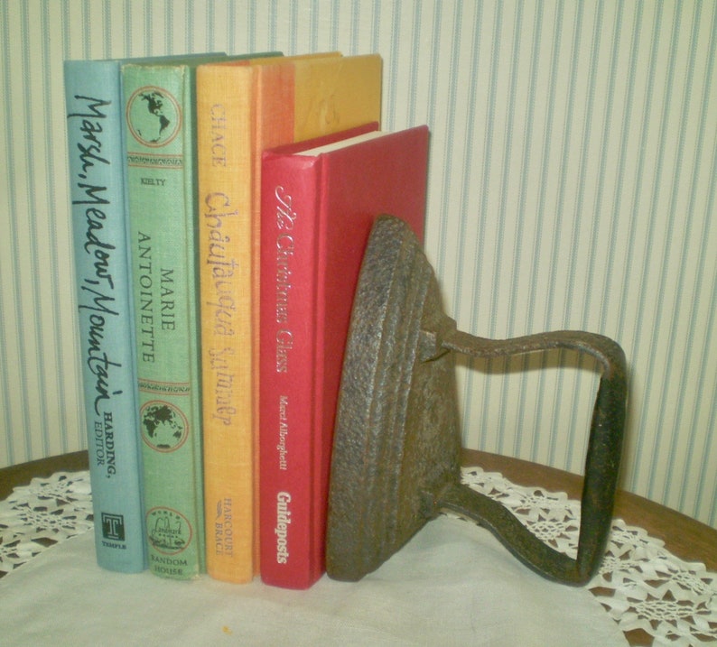 Antique Sad Iron Heavy Cast Iron Flat Iron for Book End or | Etsy