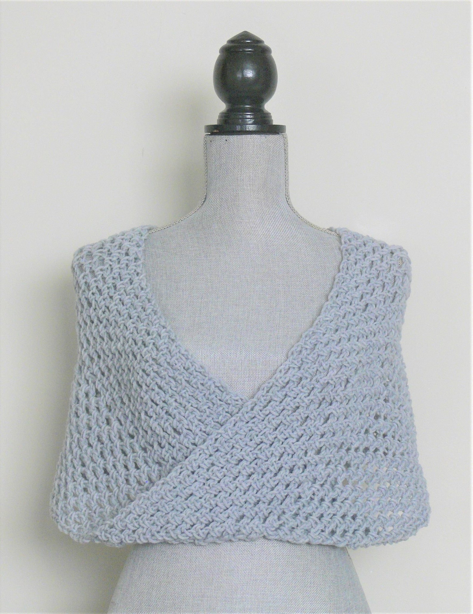 Crochet Pattern Mobius Shawl Scarf Twisted Scarf Twisted - Etsy