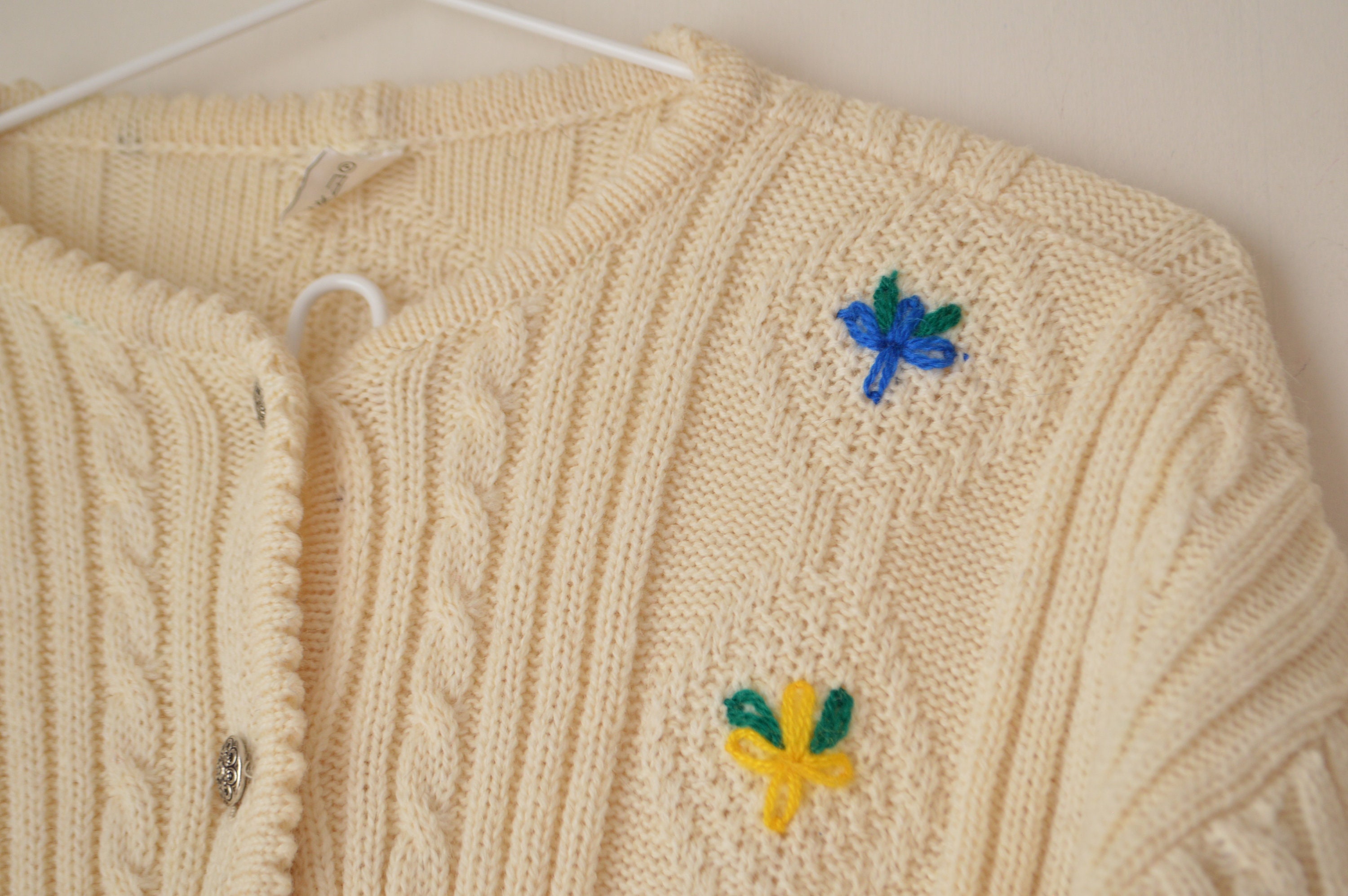 Vintage Austrian Cream Ivory Floral Embroidered Cable Knit - Etsy