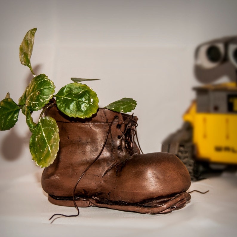 Boot-shaped Pot (inspired by Wall-e) Handmade in Resin . US Import ...