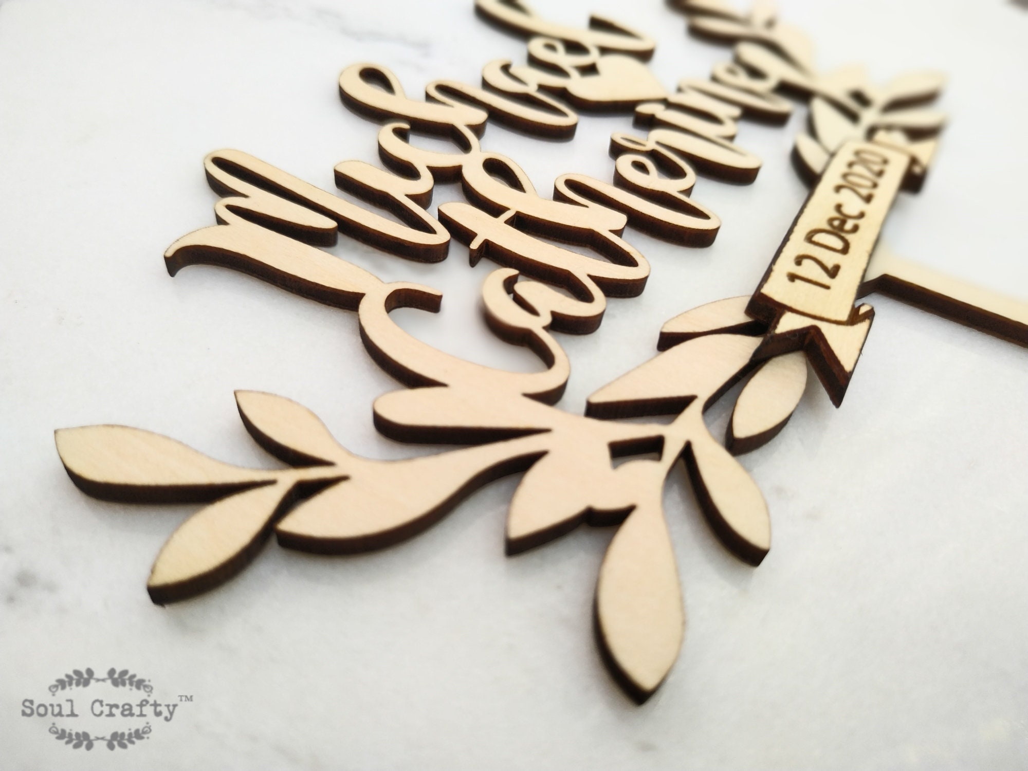 Personalized name wreath cake topper cake topper names | Etsy