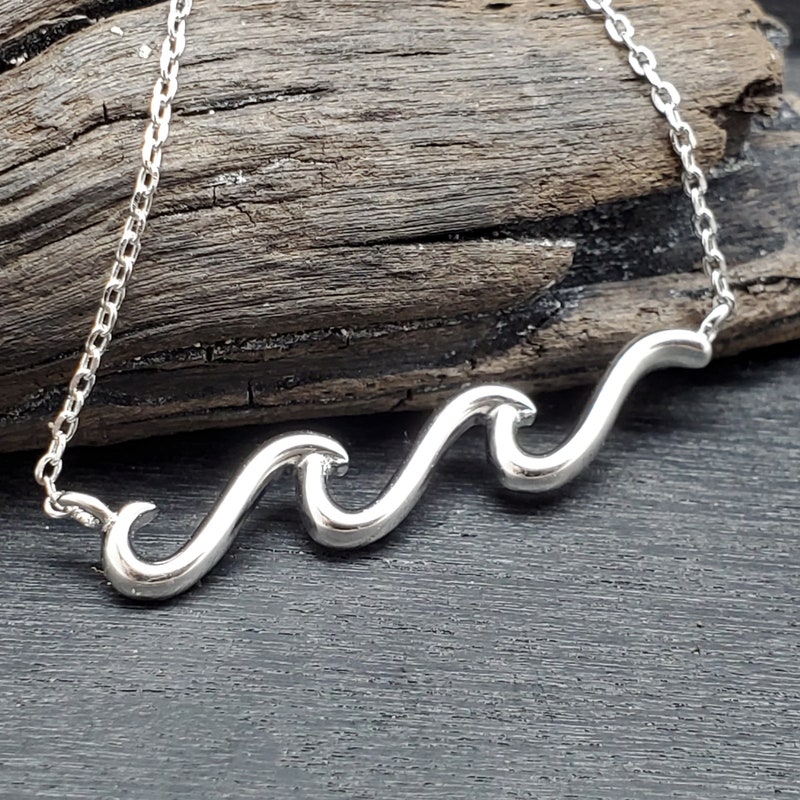 Wave Necklace - Etsy