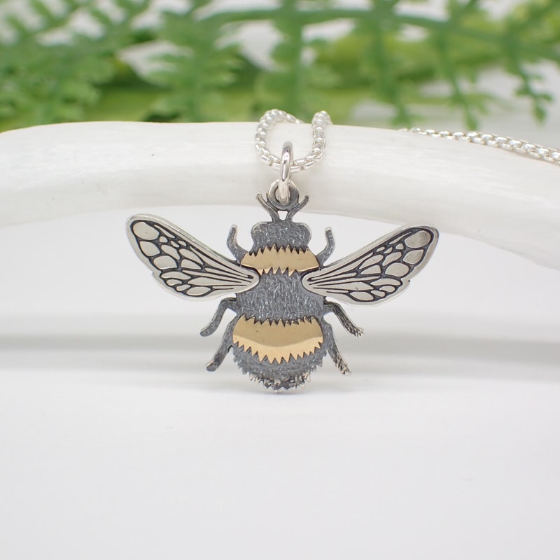 Bumble Bee Pendant - Etsy