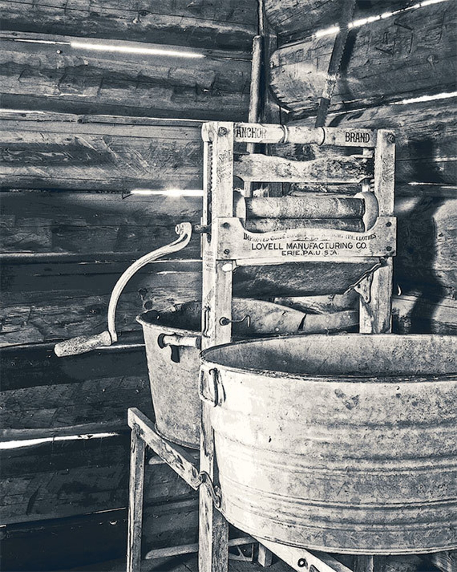 Laundry Room Decor, Hand-crank Ringer, Antique Washing System, Vintage ...