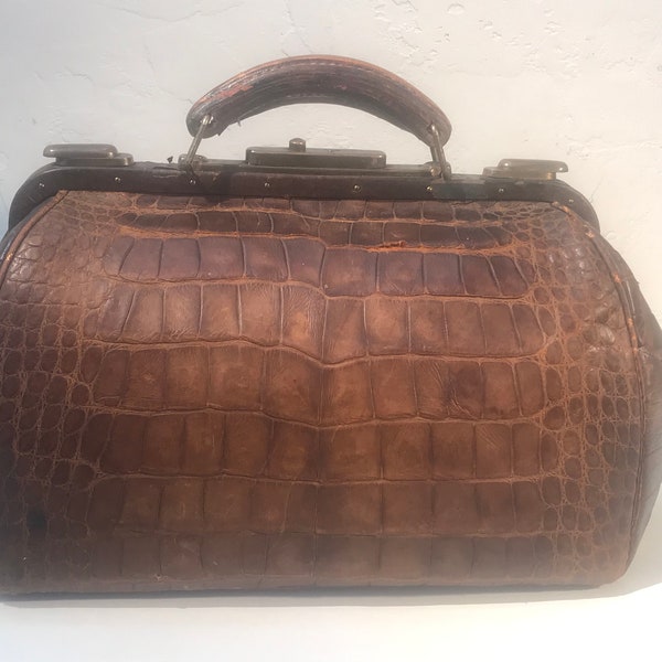 Antique Alligator Doctors - Etsy