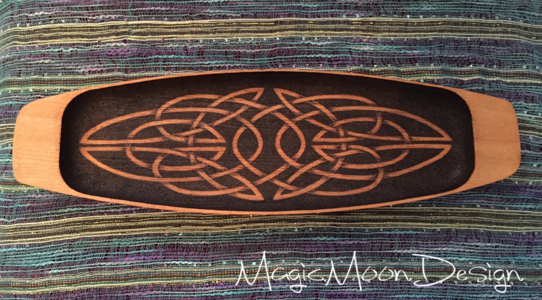 Retro Design Pyrography / Woodburned Celtic Knot Pattern Dish - Etsy