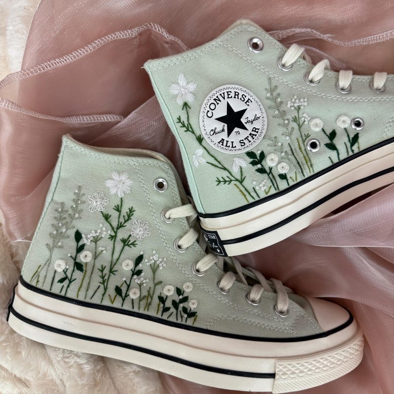 Converse Flower - Etsy