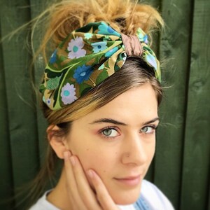 Green Retro Print Turban, Headscarf, Vintage Hairband, Flower Print ...