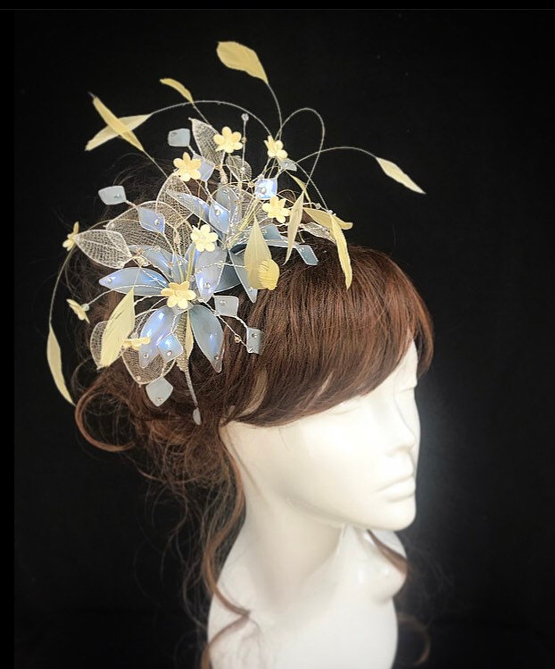 Periwinkle Feather Fascinator, Bespoke Fascinator,lemon Fascinator ...