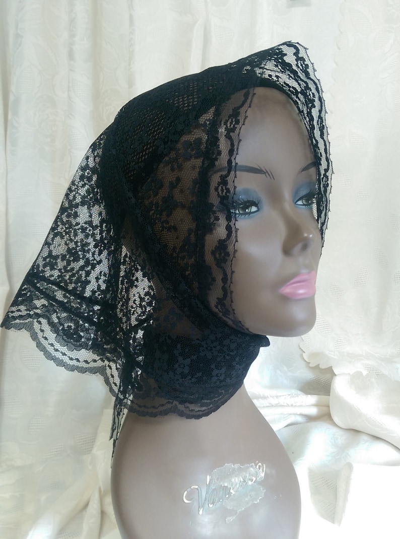 Catholic Head Cover, Lace Mantilla, Triangle Chapel Scarf, Black ...