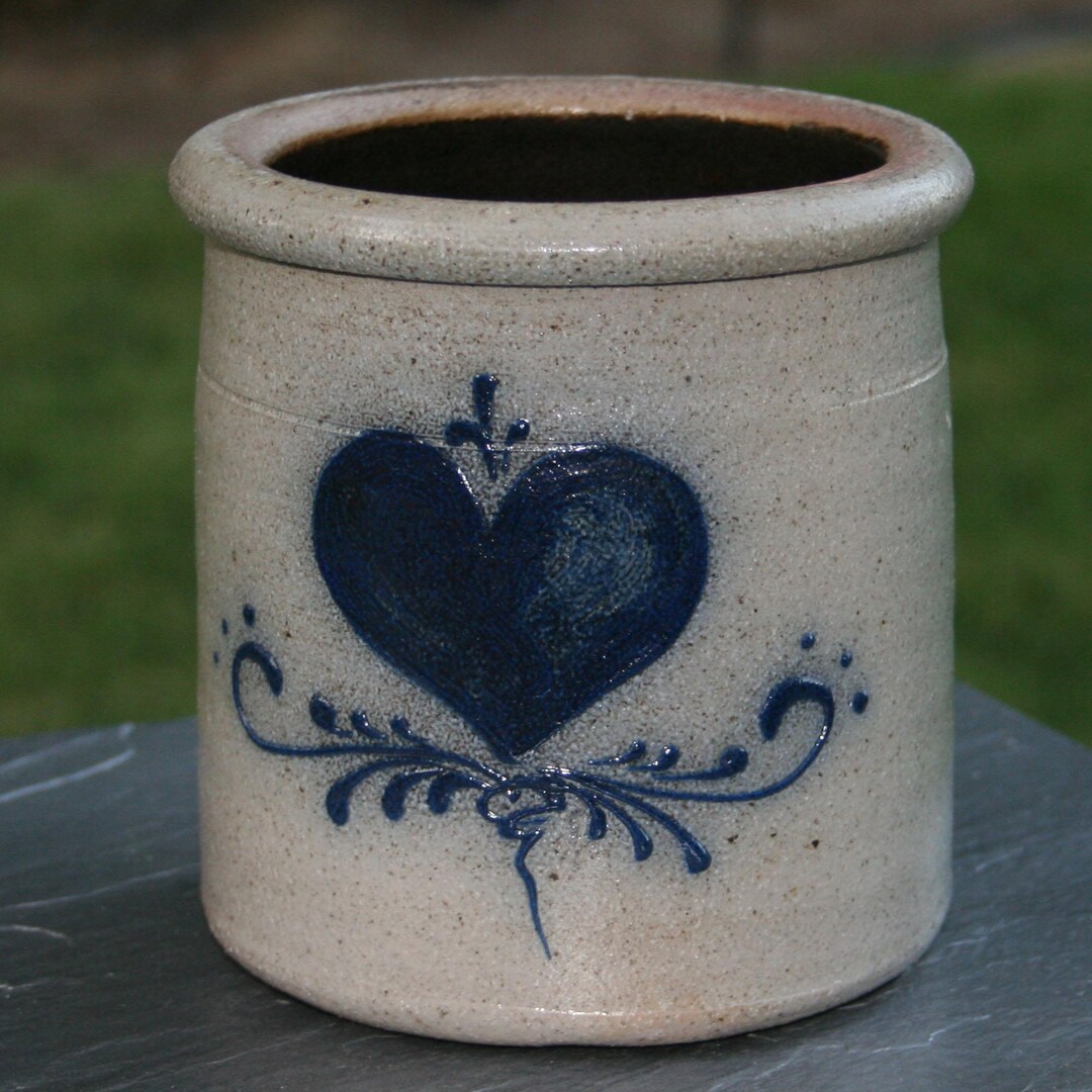 1986 Rockdale Union Stoneware Pottery Heart Salt-glazed Crock ...