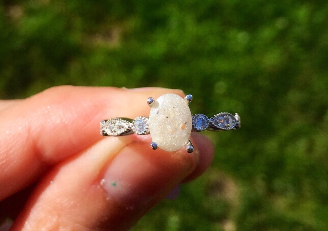 Pet Ash Ring Vintage Style Ring Pet Memorial Jewelry - Etsy