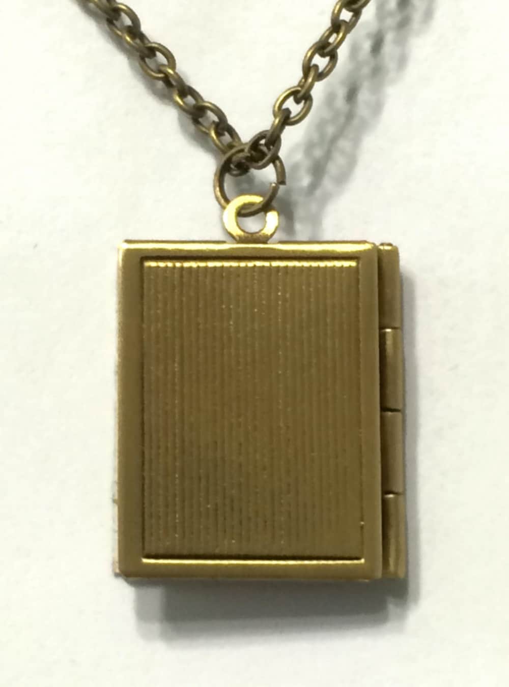 Jane Eyre Book Cover Locket | Etsy