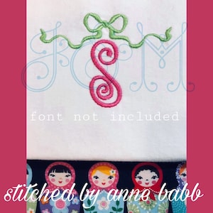 Emma Kate Heirloom Bow Satin Stitch Long Ribbon Frame Border Monogram ...