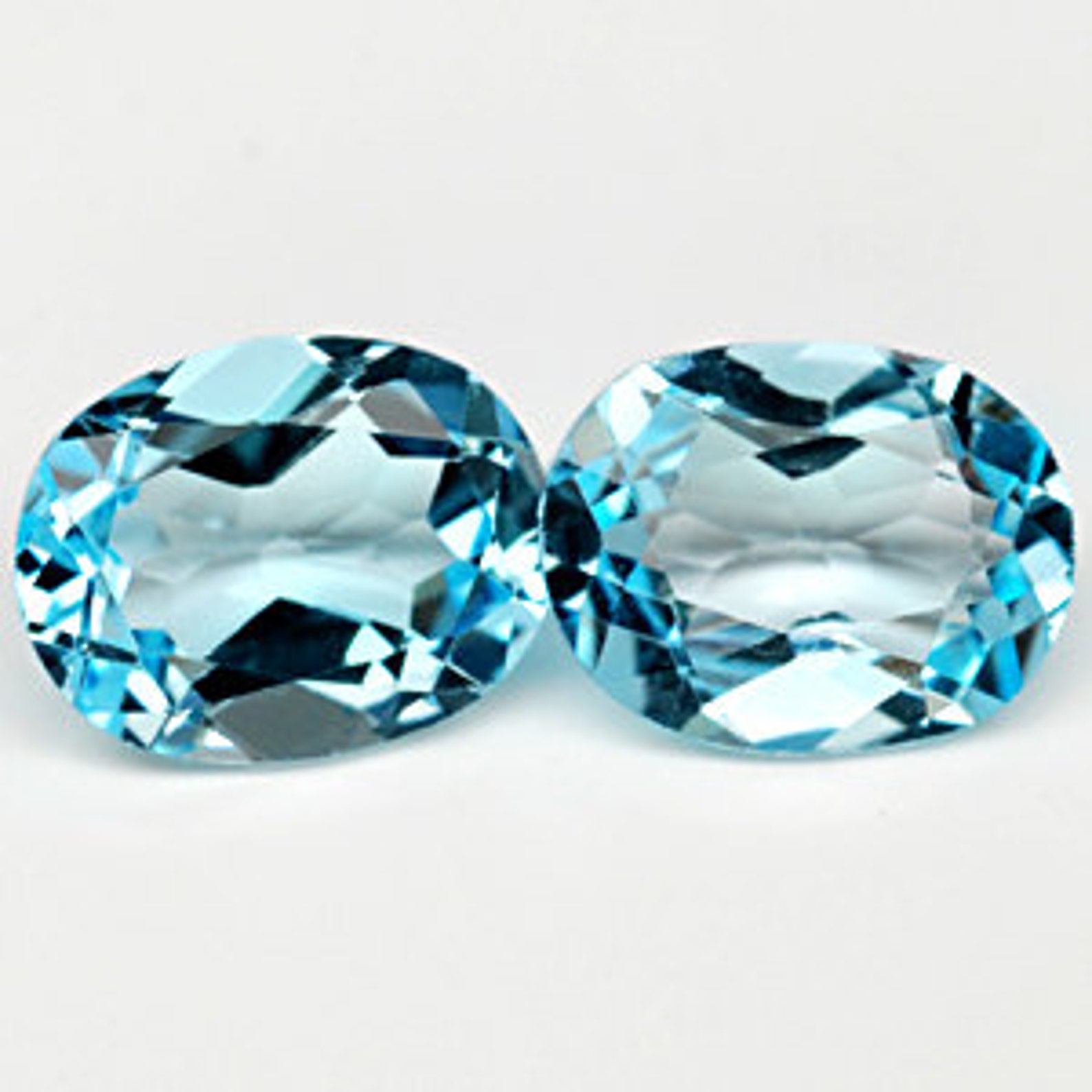 Coppia di 2pc topazio azzurro ovale 6x8mm assomigliano colore - Etsy Italia