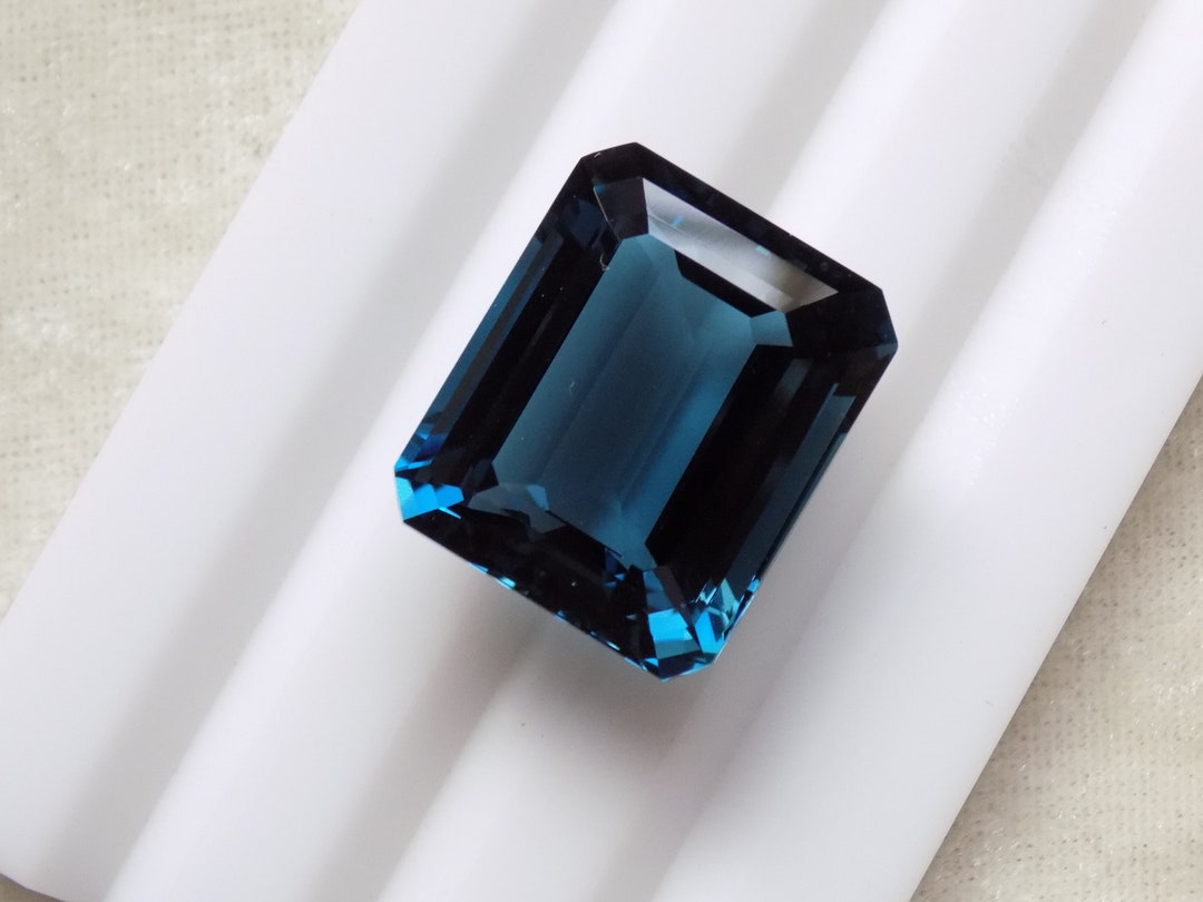 42.15cts Natural London Blue Topaz Octagon Shape 17.50x11mm Blue Topaz ...
